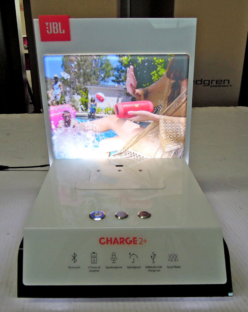 JBL speaker display props – Xminus Display – Custom Manufactured To ...